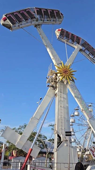 barco viking kamikaze millennium park shopping bandeiras em