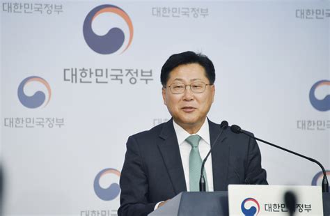 韓 싱가포르 재무당국 Cmim 실효성 제고·기후위기 대응 등 논의 이투데이