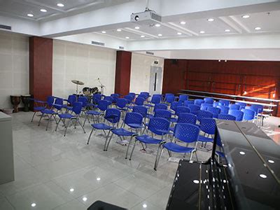 中学音乐教室图片大全 中学音乐室 中学音乐室布置图片 第8页 大山谷图库