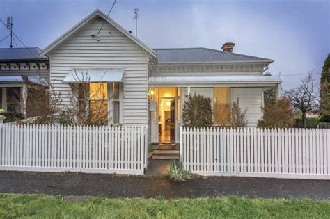 119 Lyons St South Ballarat Central Vic 3350 Buxton 2026