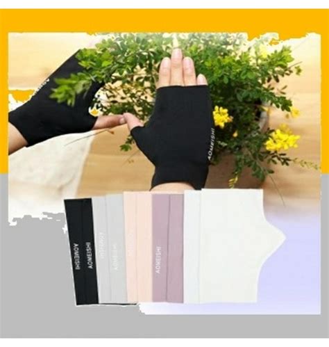 여름냉감여성쿨 고급 원단 언더웨어 장갑 등산 낚시 스포츠 반장갑 토시 운전 티몬