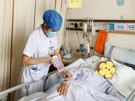 移动护理系统：一机在手，护理无忧【全面深化优质服务】工作患者差错