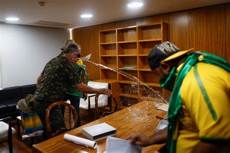 ﻿what Is Happening In Brazil Why Jair Bolsonaros Supporters Stormed