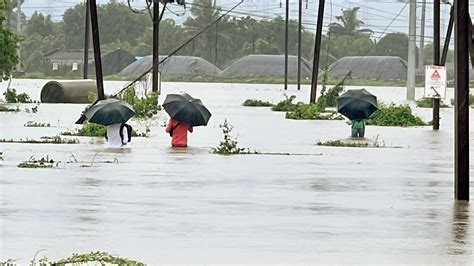 Mumbai Rains Waterlogging Potholes Throw Life Out Of Gear On Mumbai