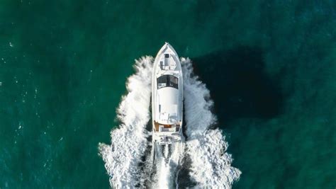 Sex Sea Beach Yacht For Sale Cruisers Yachts Luxury Yacht