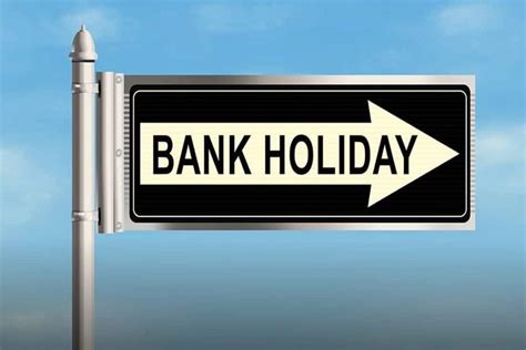 Bank Holiday List In October 2024 अक्टूबर में 15 दिनों तक बंद रहेंगे