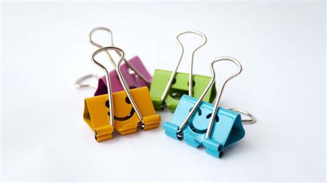 Household Uses For Binder Clips Lifehacker