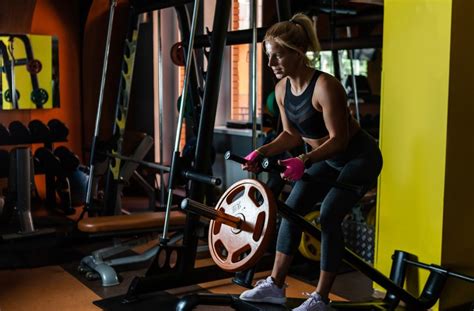 13 Best T Bar Row Alternatives To Level Up Your Back Training Workout Temple