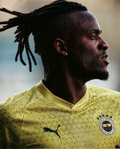 Tek Yol FENER on Twitter Batshuayi için Suudi Arabistan dan milyon euro teklif geldi