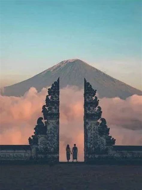 Gate Of Heaven With Snorkeling At Blue Lagoon Ubud Project Expedition