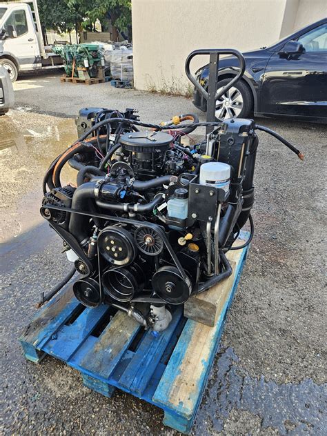 Moteur V6 Mpi Mercruiser Casse Marine Enlèvement