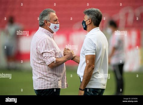 Técnico Abel Braga Do Internacional E O Técnico Renato Gaúcho Do Grêmio