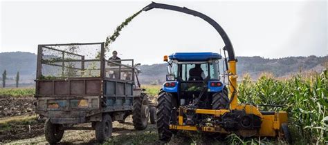 Celikel Row Independent Maize Forage Harvester At Best Price In New Delhi