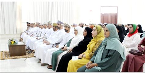 انطلاق القافلة التوعوية حول حقوق المرأة والطفل بمحافظة جنوب الباطنة