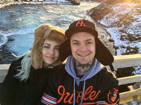 Lady Kc And Ahren Stringer From The Amity Affliction The Amity