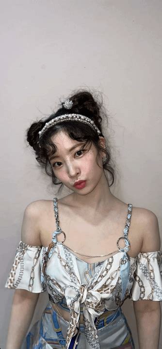 Hung Dom Love To Chat About Idols With No Limits Twice Or Any Group