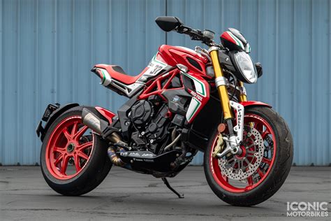 2018 Mv Agusta Dragster 800 Rc With 1381 Miles Iconic Motorbike Auctions