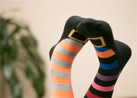 Hechizo Del Zapato Para Que Me Busque Desesperadamente