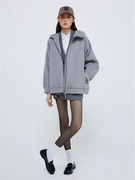 Emblem Baseball Cap Jump In Beauty