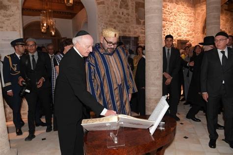 André Azoulay Le Conseiller Du Roi Du Maroc Décoré En Israël I24news