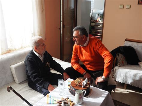 Кметът на община „Марица“ честити 100 годишния юбилей на дядо Тодор от с Бенковски Димитър