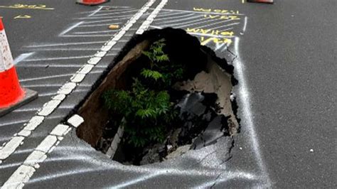 Leonay Sinkhole Saga Continues As Residents Threaten To Sue Council
