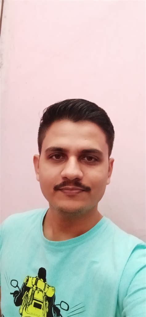 Manish Prajapati Personal Portfolio