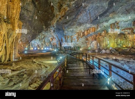 Thien Duong cave area Phong Nha Quang Bình Vietnam The famous cave