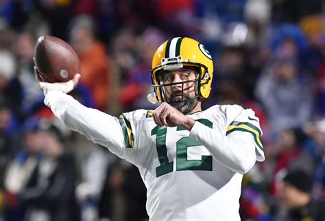 Aaron Rodgers Injury Update Lingering Issue Could Harm Already