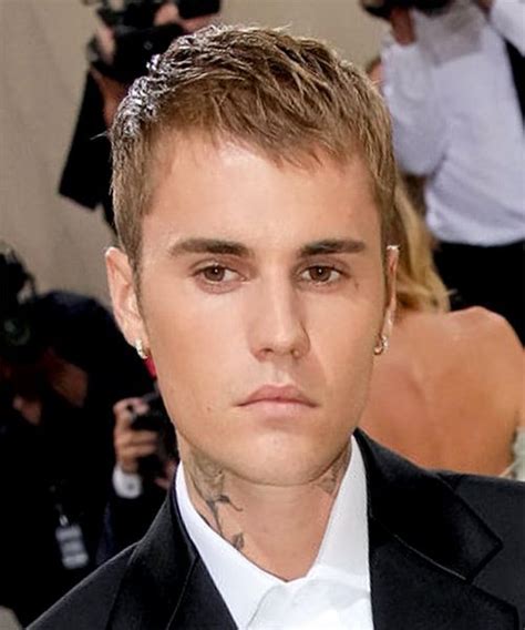 Justin Bieber Hairstyles And Haircuts Hair Ideas