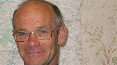 Max De Guibert Nouveau Prêtre De La Paroisse
