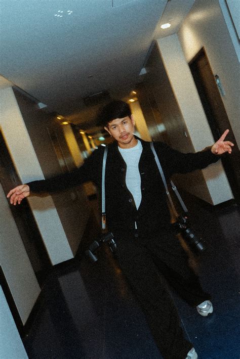 Classy Studio บริการเช่าชุดแต่งงานบางแสน ชลบุรี Chon Buri