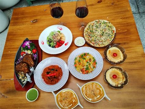 Visit For Authentic Indian Experience Amber Palace Indian Restaurant