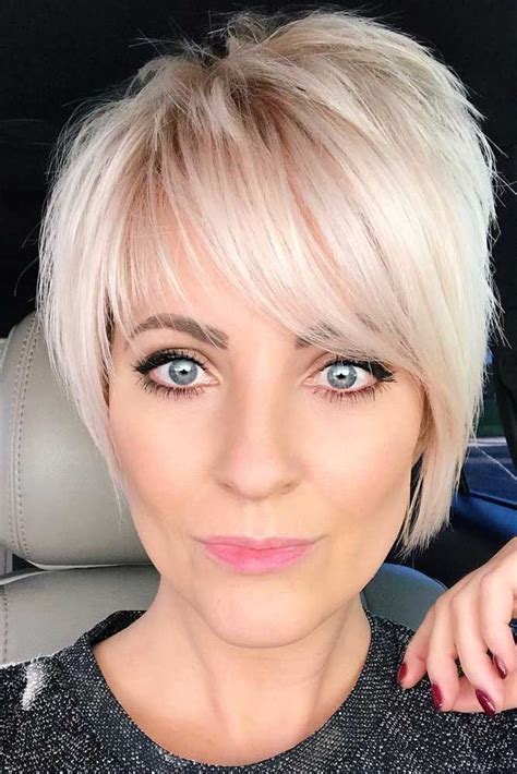 Short Haircuts 2022 For Women Over 50