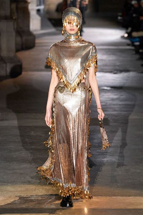 Paco Rabanne Fall 2020 Ready-to-Wear collection, runway looks, beauty ...
