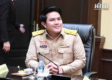 สุรศักดิ์ เดินเครื่องแก้หนี้ครู ตั้งเป้าลดภาระ ดึงผู้เชี่ยวชาญร่วมทีม