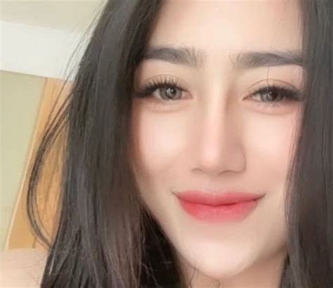 Artis Cantik Asal Cirebon Rina Icha Angkat Bicara Soal “vina Sebelum 7 Hari” Semua Halaman
