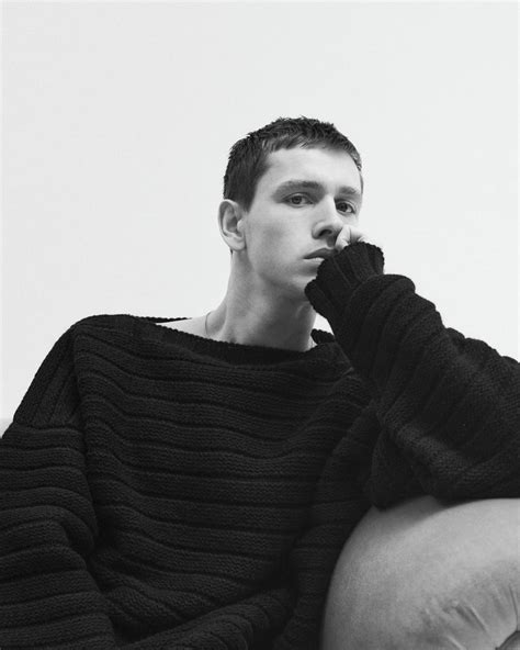 Harris Dickinson Star Of Beach Rats Interview All This Male Nudity And