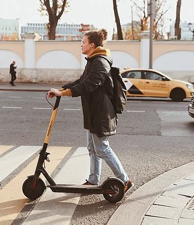 Максимальная скорость самоката Whoosh