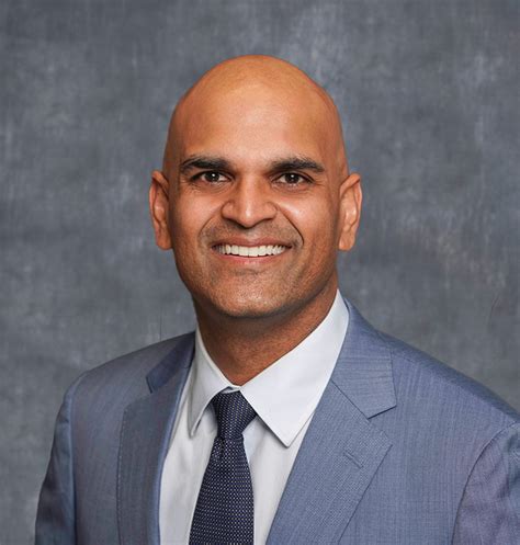 Dr Shiv Patel Aaurology
