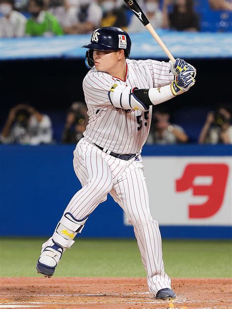 【3連覇を目指すヤクルト】 ＃村上宗隆 首位阪神と14・5ゲーム差も「先のことを考えて勝てるように頑張る」 Sports