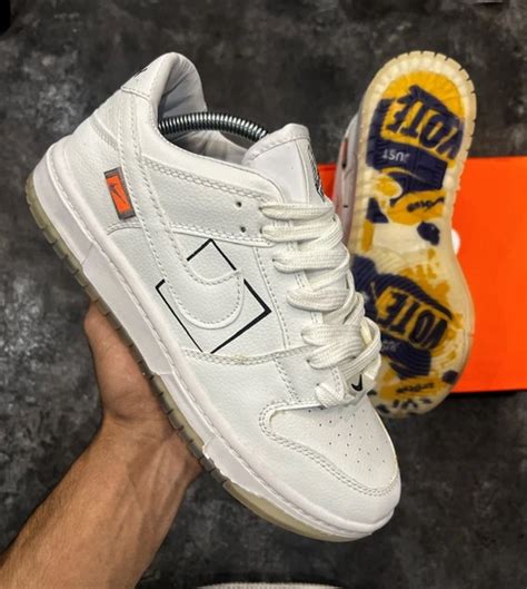 خرید و قیمت کتونی نایکی ایرفرسsb فول سفید با کیفیت فوق العاده شیک و‌جدید۲۰۲۳ بهترین کیفیت 4