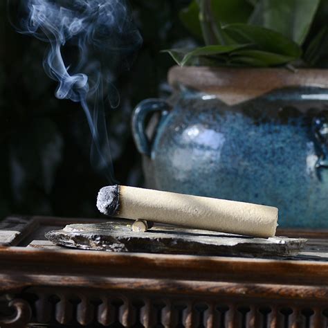 艾绒熏第7页大山谷图库