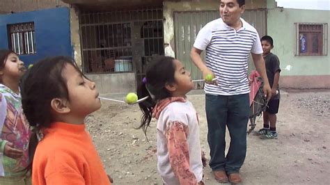Juego De Las Cucharas Youtube