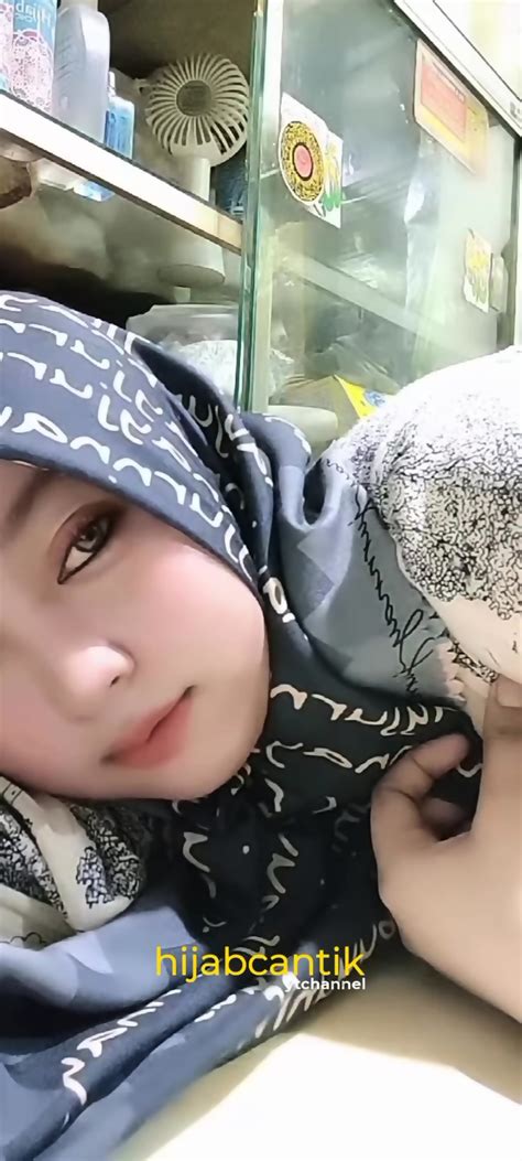 Jilboobs Bigo Indonesia Jaga Warung Eporner