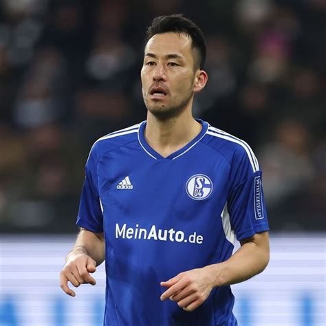 シャルケ吉田麻也へ強まる逆風。独メディアが前半戦ワーストイレブンに選出「ポジショニングの露骨なミスで失点に絡む」｜ニフティニュース