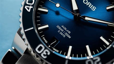 Aquis Date Calibre 400 01 400 7769 4135 07 8 22 09peb Oris