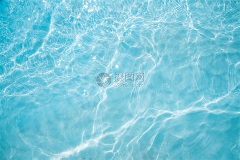 美丽清澈的水下表面海水抽象自然背景海水反射插画图片下载 正版图片502878818 摄图网