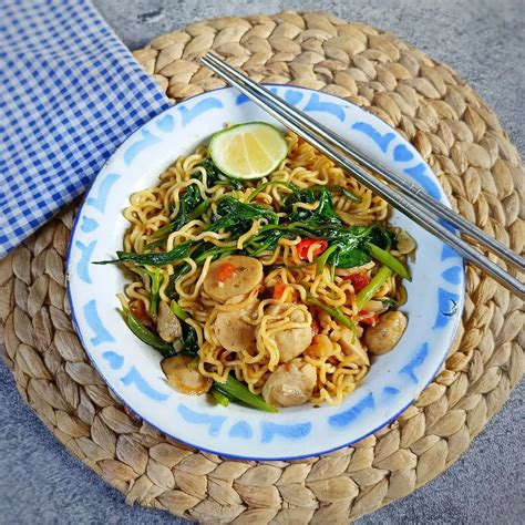 Resep Mie Kangkung Baso Sederhana Rumahan Di Yummy App