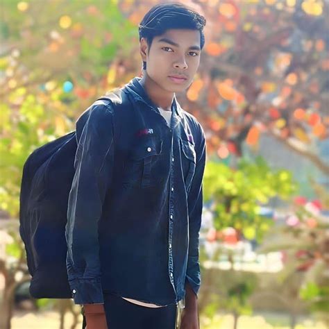 Arjun Das Arjun8830das • Threads Say More